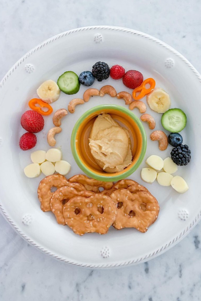 Tips From A Feeding Therapist for Picky Eaters - Lemon Stripes